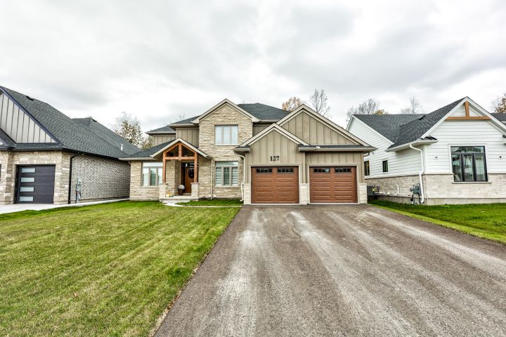 The Augusta Home Plan | MP Custom Homes | St. Thomas ON